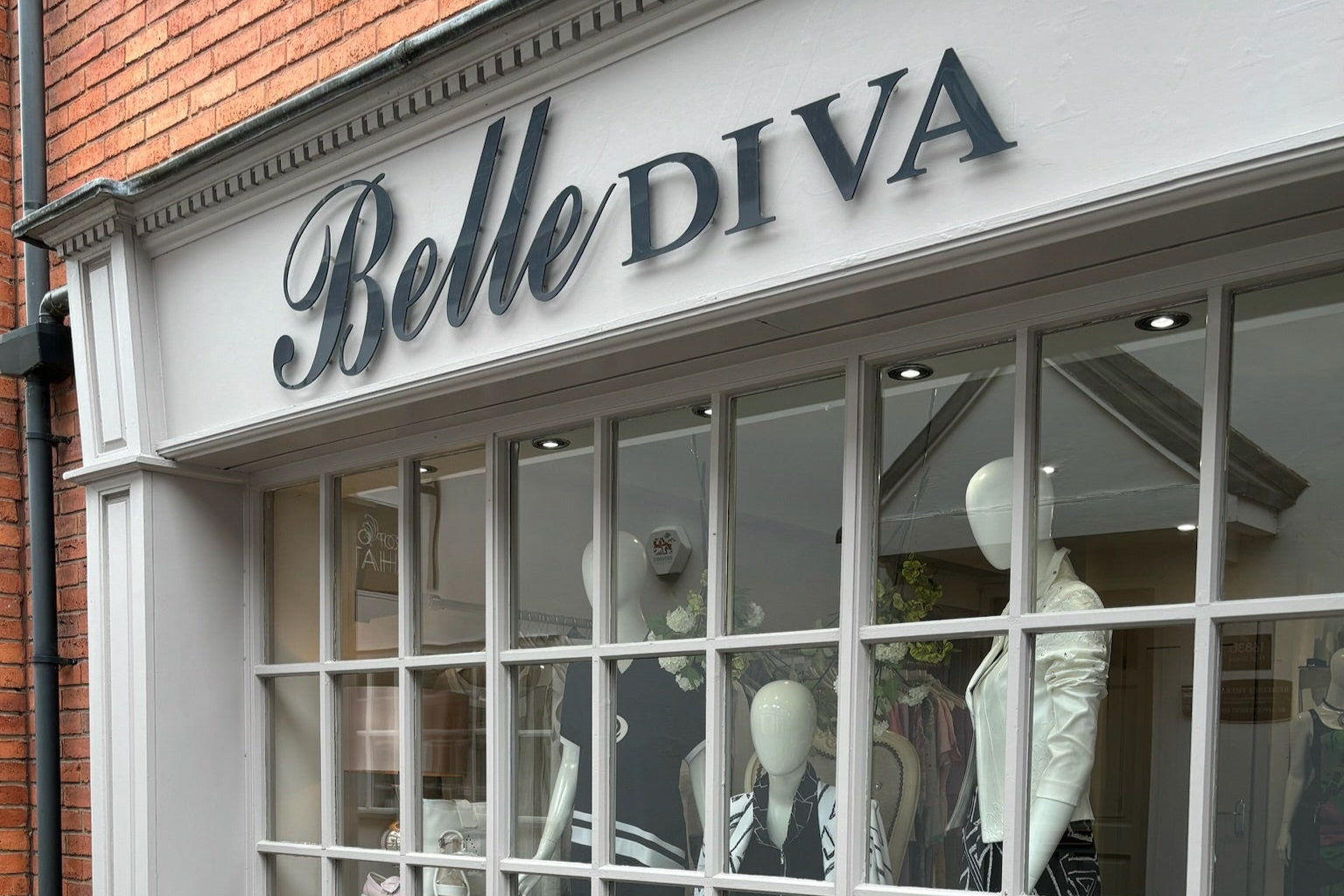 Contact – Belle Diva